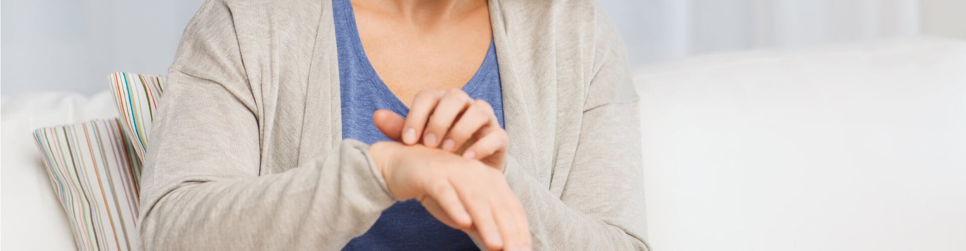 Krätze (Skabies) - Ursachen und Therapie | derma.plus